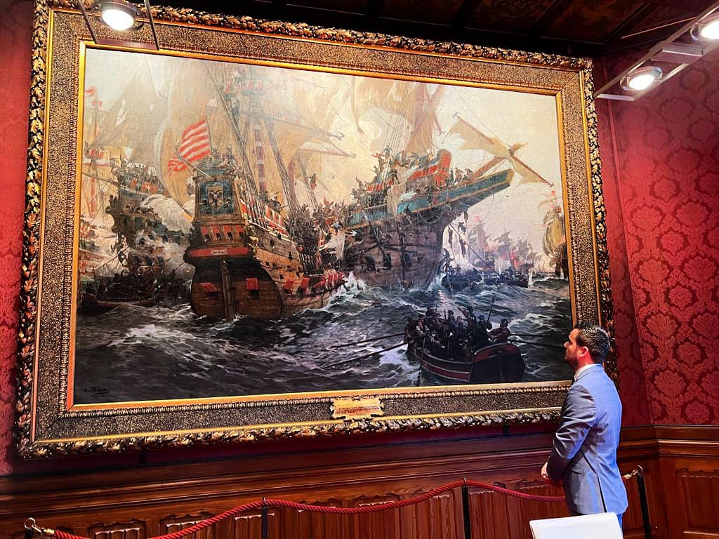 Kryetari i Bashkise Cerrik Andis Salla me Kryetarin e Bashkisë së ...